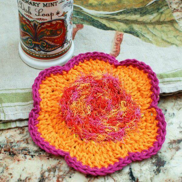 Flower Scrubby Crochet Pattern, Scrubby Dishcloth - Petals to Picots