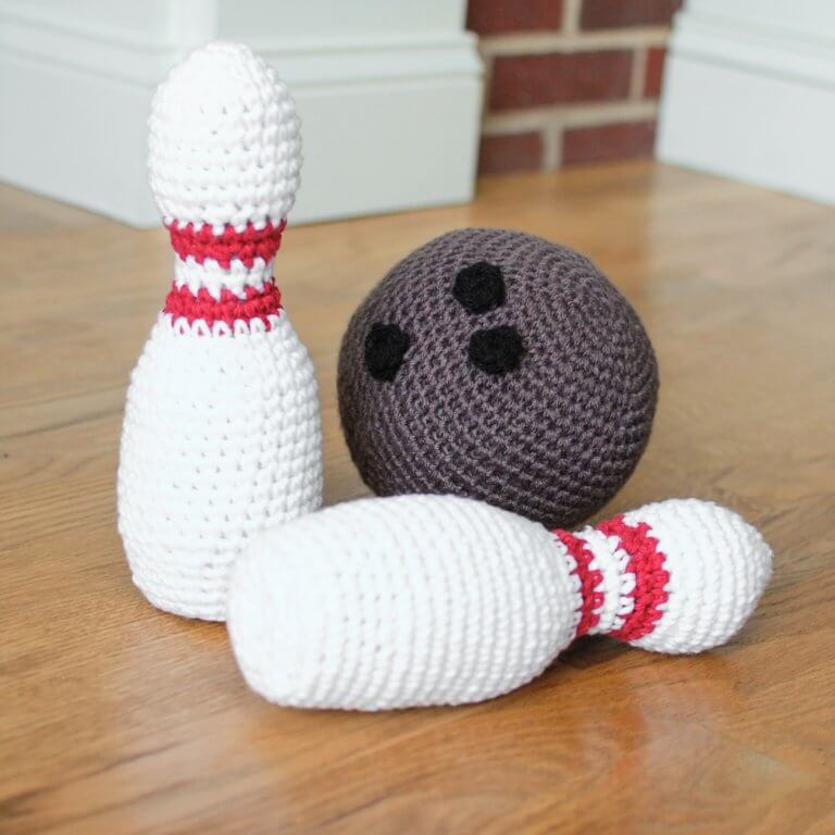 Crochet Bowling Set: Bowling Pin and Ball Patterns - Petals to Picots